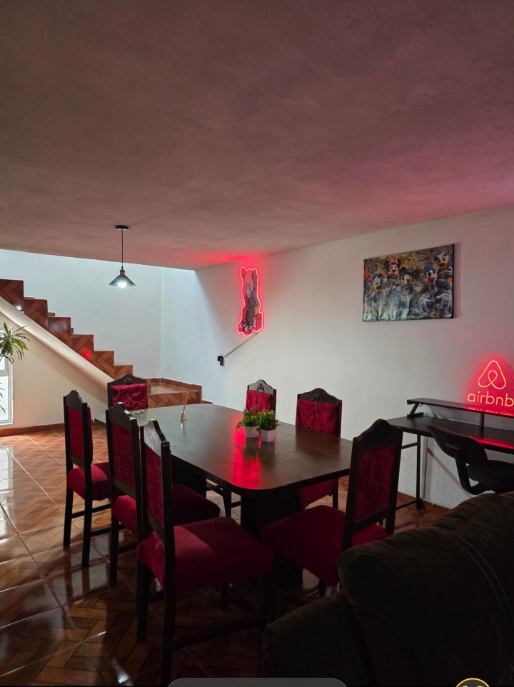 Casa En Puebla
7 Camas + 2 Sofá Cama - San Pedro Cholula