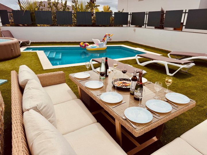 Siam View Luxury Heated Pool Sanctuary - Canary Islands
