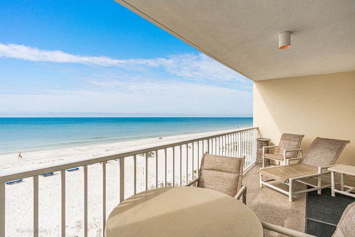 180 Degree Gulfview From The Balcony W/lovely Pool - Indian Shores, FL