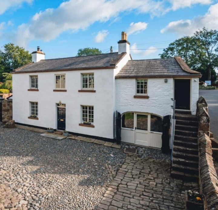 Private Room For 2 Guests - Thingwall, Wirral - Sefton Park - Liverpool
