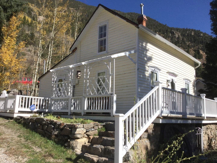 Alpine Colorado Ski Retreat Miner's Cottage - Georgetown, CO
