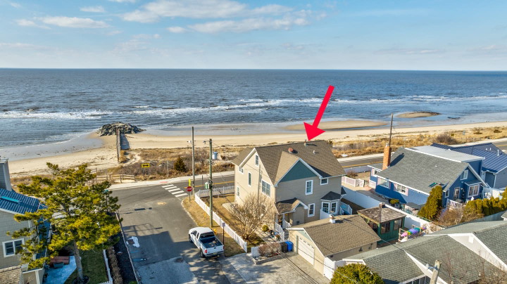 Bayfront Adventure  Hot Tub, Kayaks & Sunsets - Cape May, NJ