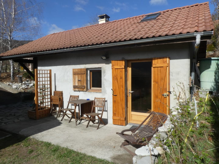 Gîte Au Pied Du Dévoluy - 40m²/4 Pers - Poêle Bois - Hautes-Alpes