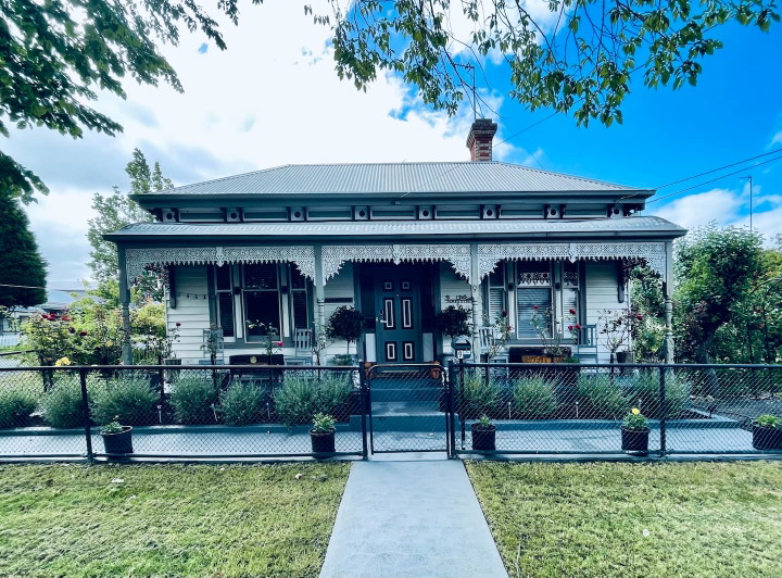 The Cooperage - A Central Historic Holiday Cottage - Ballarat