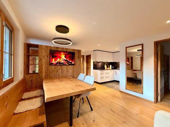 Chalet Spatz Garden Hideaway With Sauna Access - Adelboden