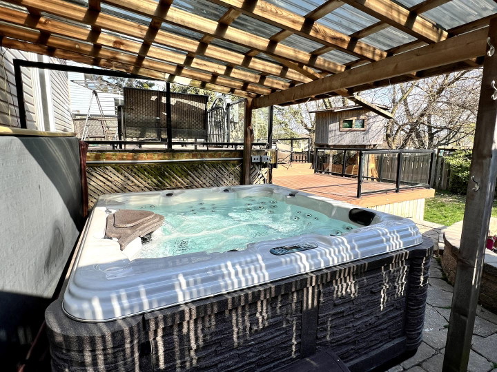 Terra Home - Minutes From Clifton Hill - Niagara Falls, NY