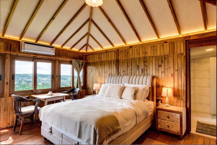 Authentic Room 3 - Riva