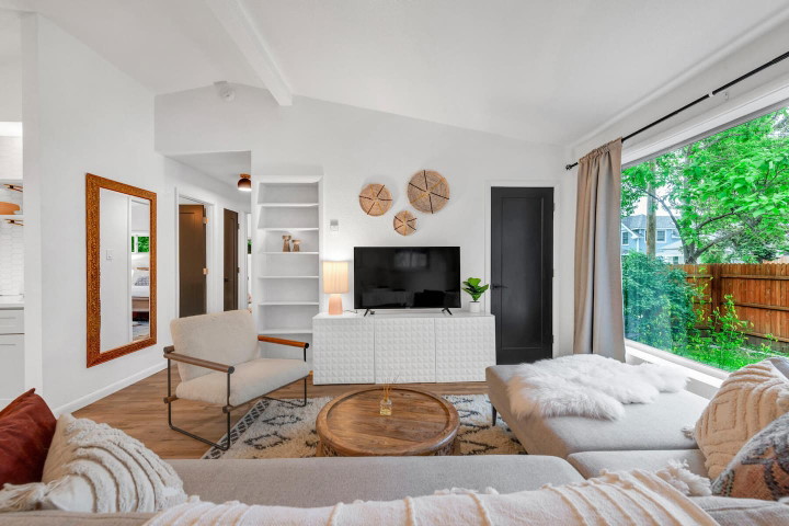 Your Downtown Boulder Home! Walk To Pearl & Hiking - Boulder, CO