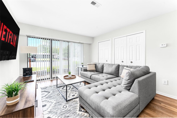 Cozy 1bdr In Northville | Luxury & Clean - Novi, MI