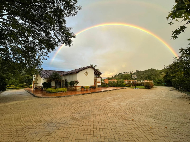 Domaine De Luxe à Llanogrande | Nature Et Confort - La Ceja