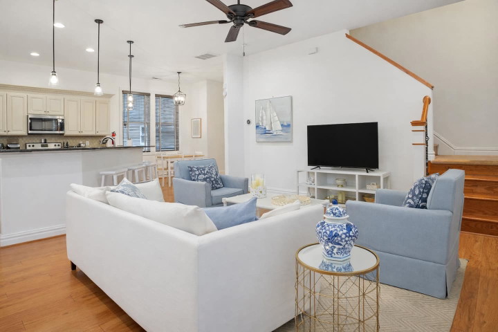 5 Min Walk To Beach  Huge Walk-in Double Shower - Norfolk, VA