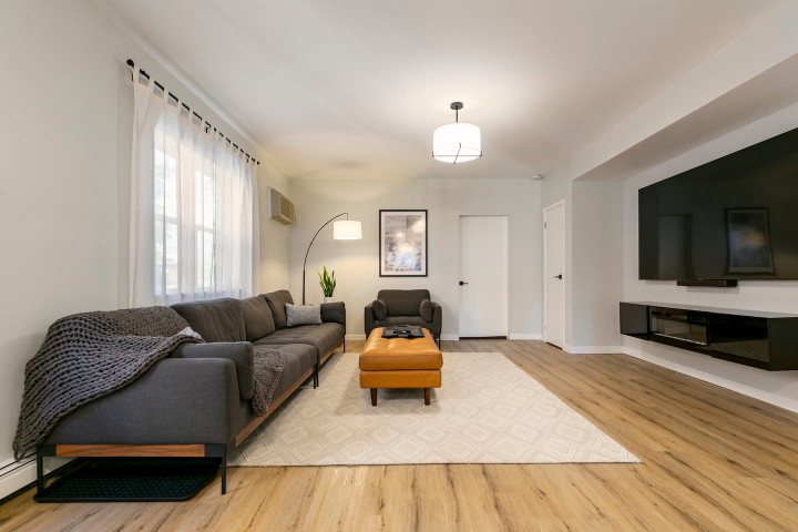 Luxe Apt: Steps From Cross County Mall, Near Nyc - Yonkers, NY