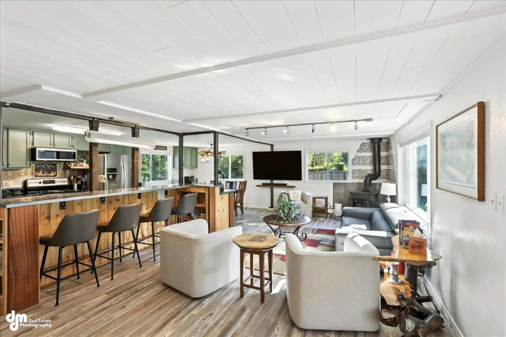Historic Railroad Home Meets Modern Comfort - Alaska