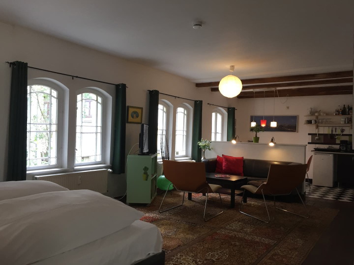 Spacious Apartment 8 In Kreuzberg - Berlijn