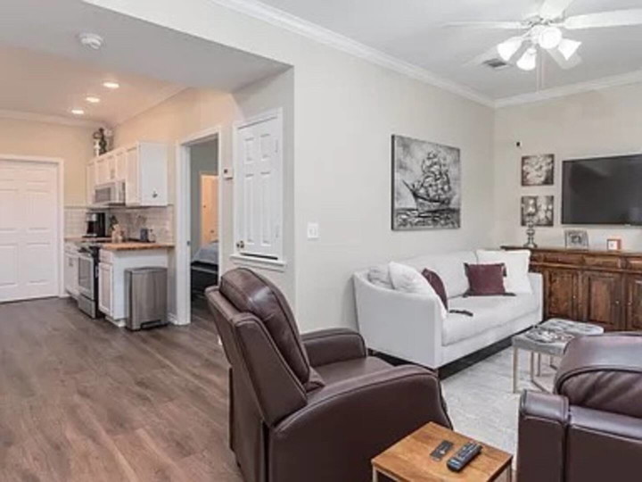 Stylish 1br Condo, Close To Msu! - Starkville