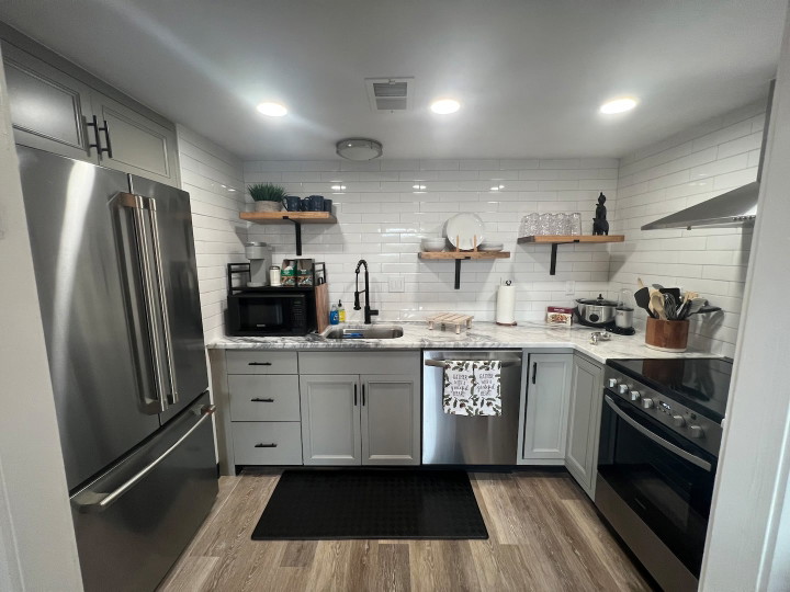 Entire Home Minutes To Downtown - Greenville, SC