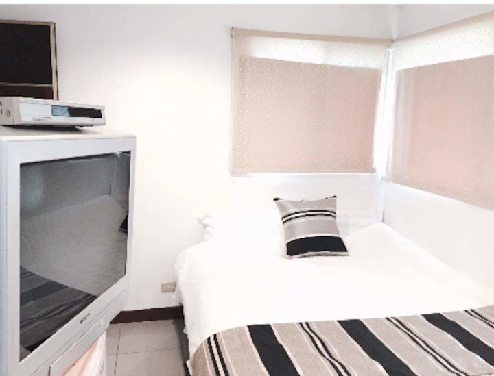 7 Mrt 1 Minute Walk.quiet And Clean Suite - Taipei