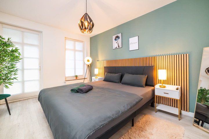 Perfect For 6-8 Guests! Central - Parking - Netflix - Wuppertal