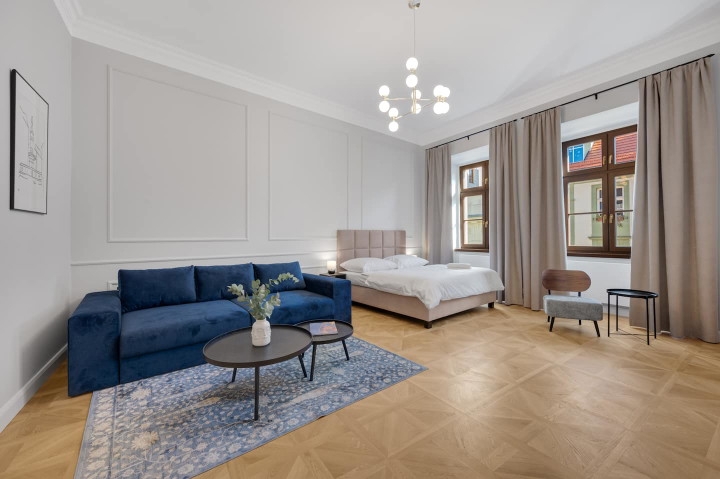 Palace Deluxe Apartment For 6 People - Bratislava