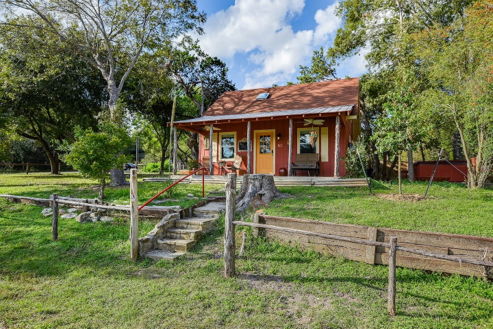 Ramsay's Cozy Cottage/river Access/tubes /Hot Tub - Wimberley, TX