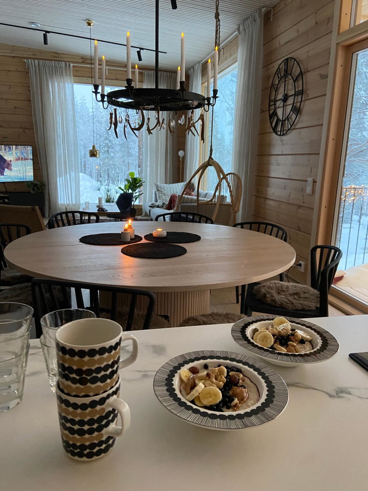 Ylellinen Hirsihuvila, Poreallas Ja 2 Hissilippua - Finlande