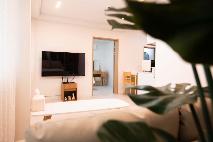 Stay Lune | 황리단길 도보10분 | 짐보관 | 편의점,버스정류장 도보1분 - Gyeongju-si
