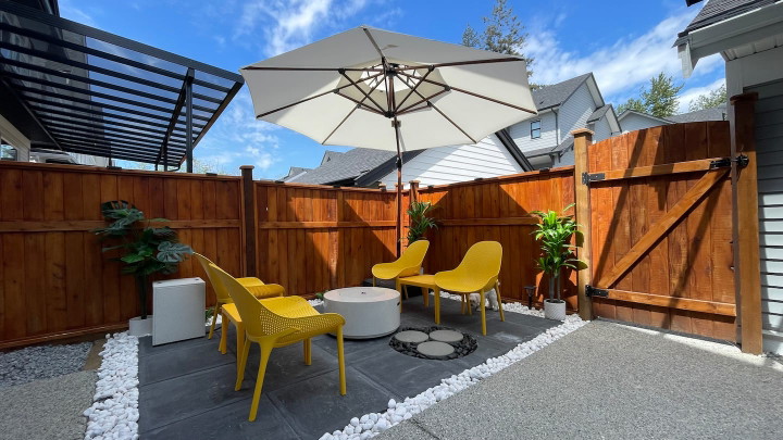 Cozy, Stylish Stay In Langley Willoughby - Langley