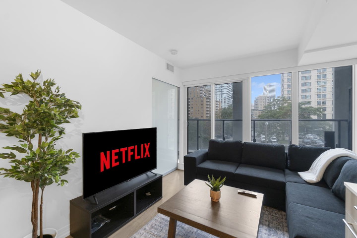 Chic 2br - 5 Min To City Center - Amazing Location - Toronto