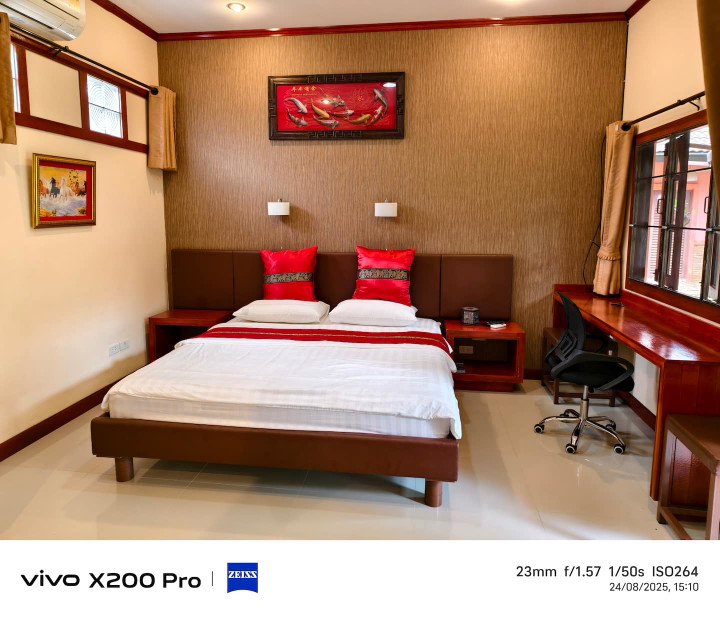 R/3. Itsaris Guest House, Own Bathroom + Kitchen - Chiang Mai