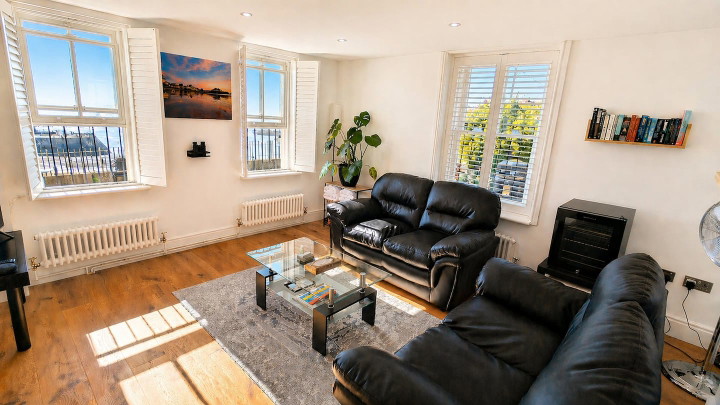 Sunrise Apartment - Luxury Seafront Home - Broadstairs