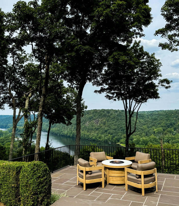 Cliffside Mansion Summer Escape - New Hope, PA