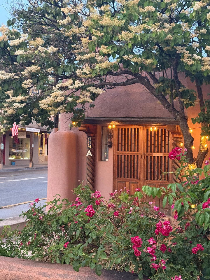 Cozy Private Adobe Studio  Near Taos Plaza - Taos, NM