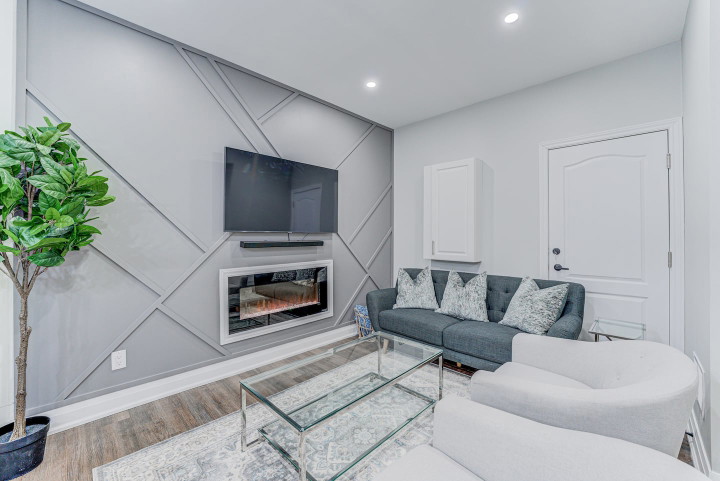 Luxury 2 Bedroom Apartment - 5 Mins To Thermea Spa - Ajax