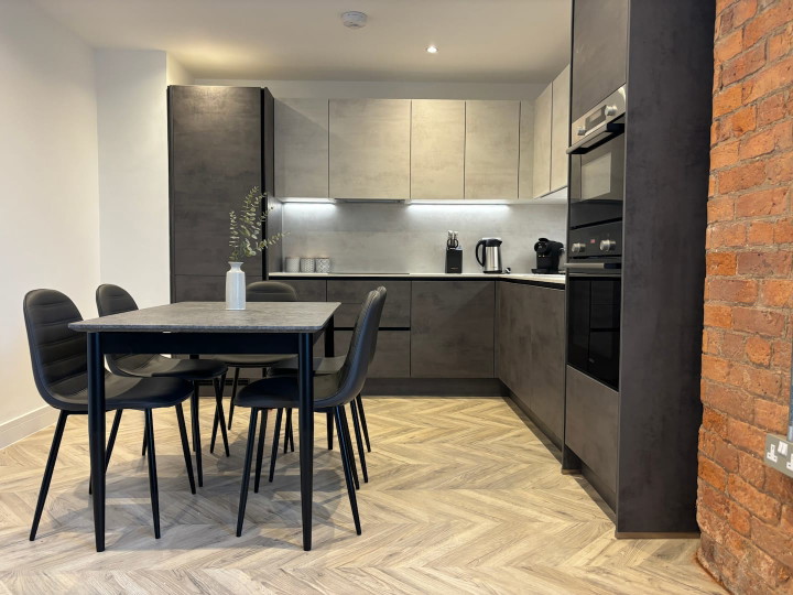 Manchester Apt, Free Parking, Couples & Families - Mánchester