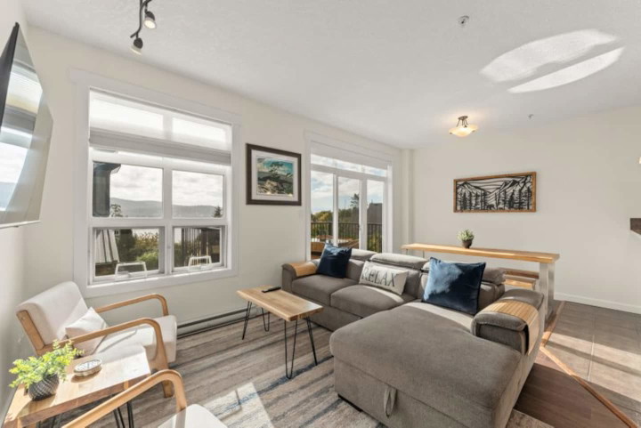 Sooke Oceanside Townhouse-pet Friendly/ocean Views - Sooke