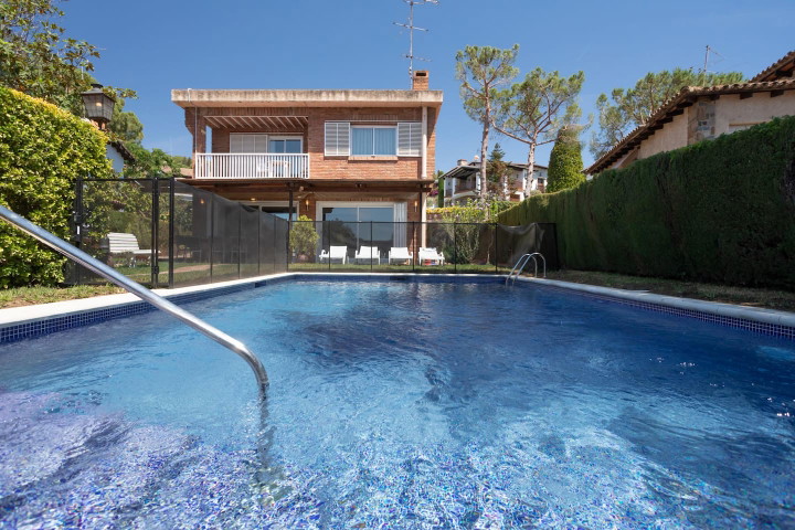 Sant Mateu Casa Para 8 Con Jardín Y Piscina Privada, Barbacoa - El Masnou