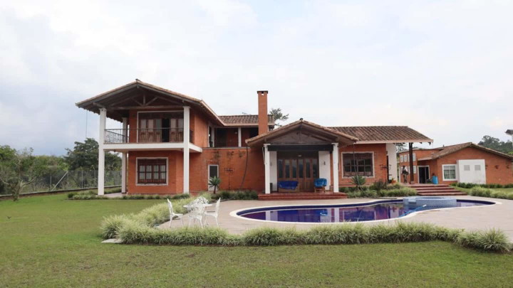 Spectacular House With Unsurpassed View Of Pereira - Pereira