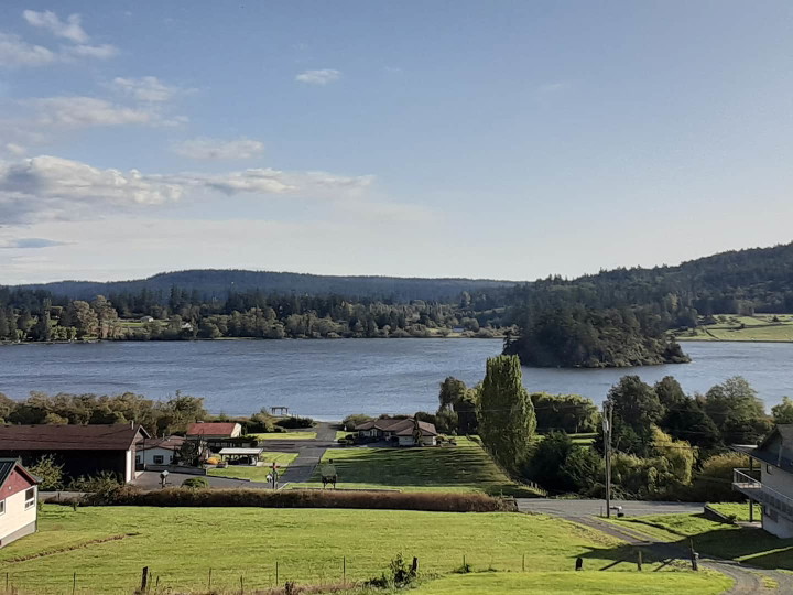 The Campbell Lake House - Whidbey Island, WA
