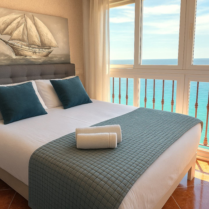 Apartamento En Primera Línea De Playa Con Garaje - Benidorm