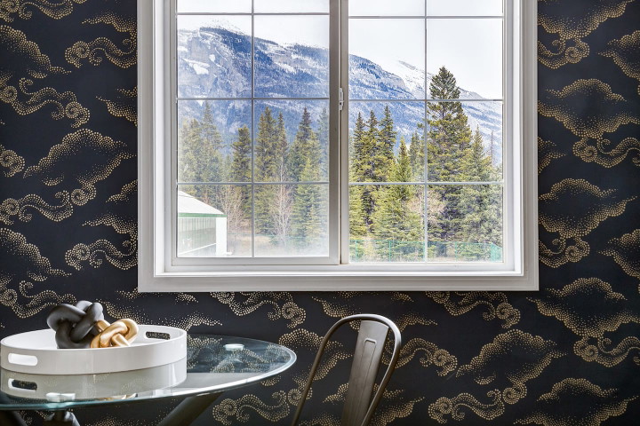 The Perfect Getaway For Exploring Canmore &Banff - Alberta