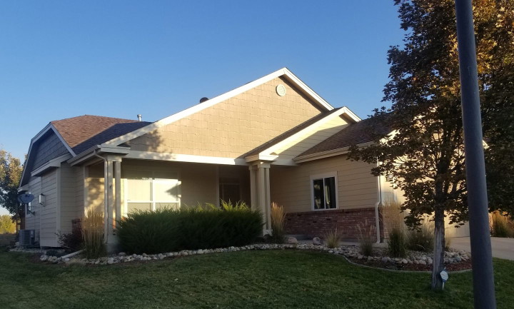 Cheerful 3 Bed/2 Bath With Hot Tub - Loveland, CO