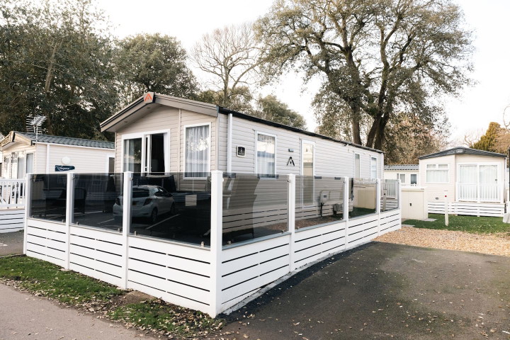 Drop Anchor - No Booking Fees - Mudeford