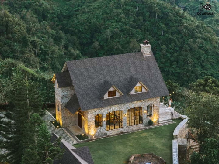 Country Stone House W/ Breathtaking View Of Cebu - 
