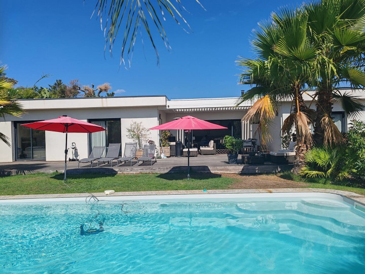 130 M² Villa With Pool In Porticcio - Ajaccio