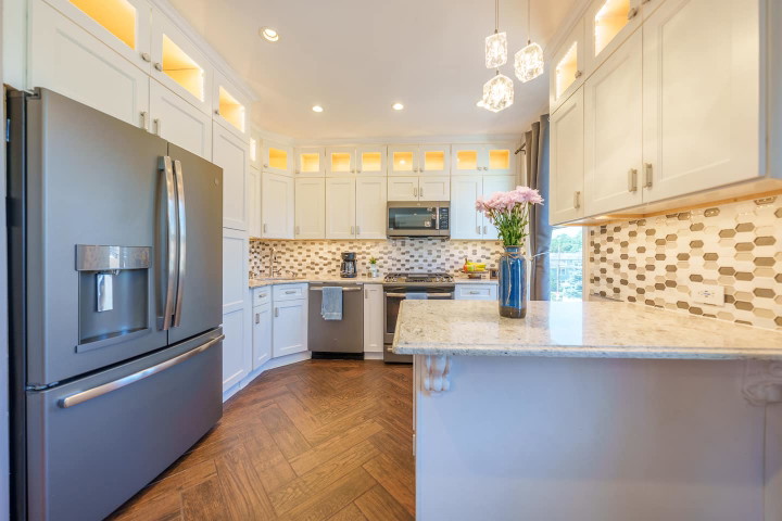 Entire 4br House, Walk To Train! Yard + Parking - White Plains, NY