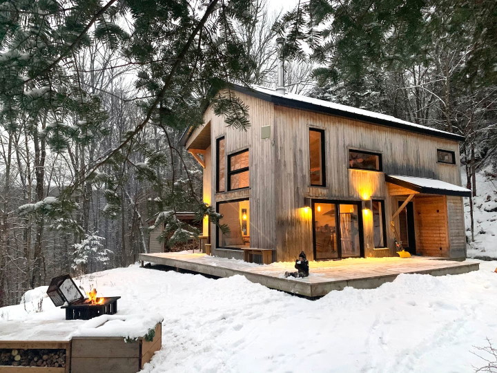 Bright Little Scandinavian House In The Forest - Mont-Tremblant