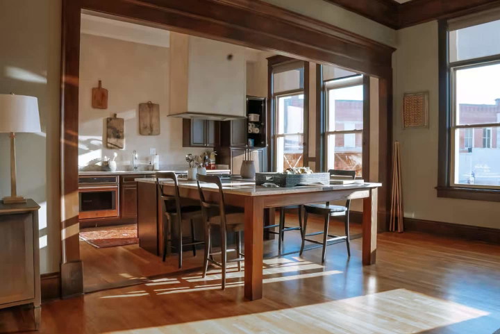 Cotton Avenue Penthouse - Macon, GA