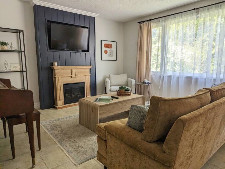 1 Acre Beachside Cottage Along The Shipley Trail - Port Elgin