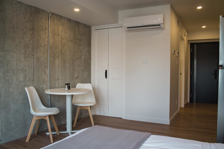 Studio Cosy Au Cœur Dun Quartier Animé - Québec, QC