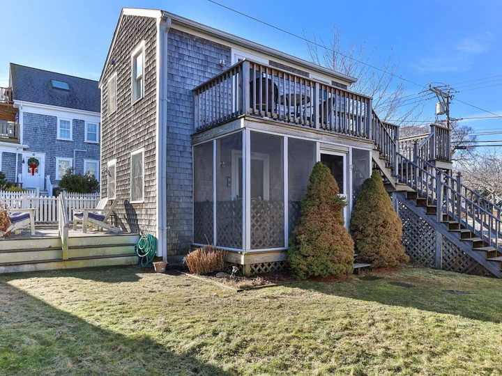 Cozy 2 Bedroom Close To Downtown - Provincetown, MA